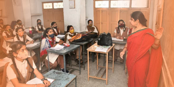 5 Effective Classroom Management Strategies - LEAD School